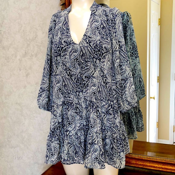 MELLODAY | Tops | New Womens Navy Blue Paisley Top With Flowing Bottom ...